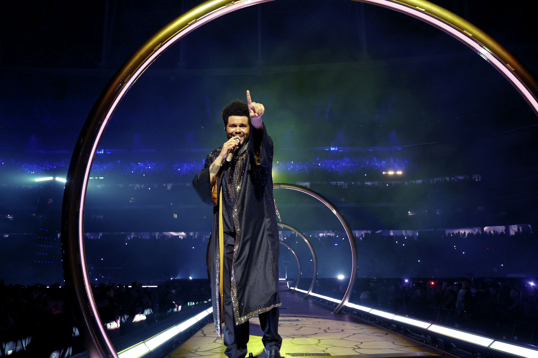 The Weeknd Houston concert: Tickets, bag policy, parking and more