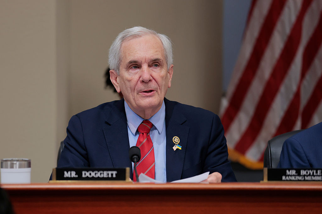 Doggett won't seek reelection if courts uphold new district