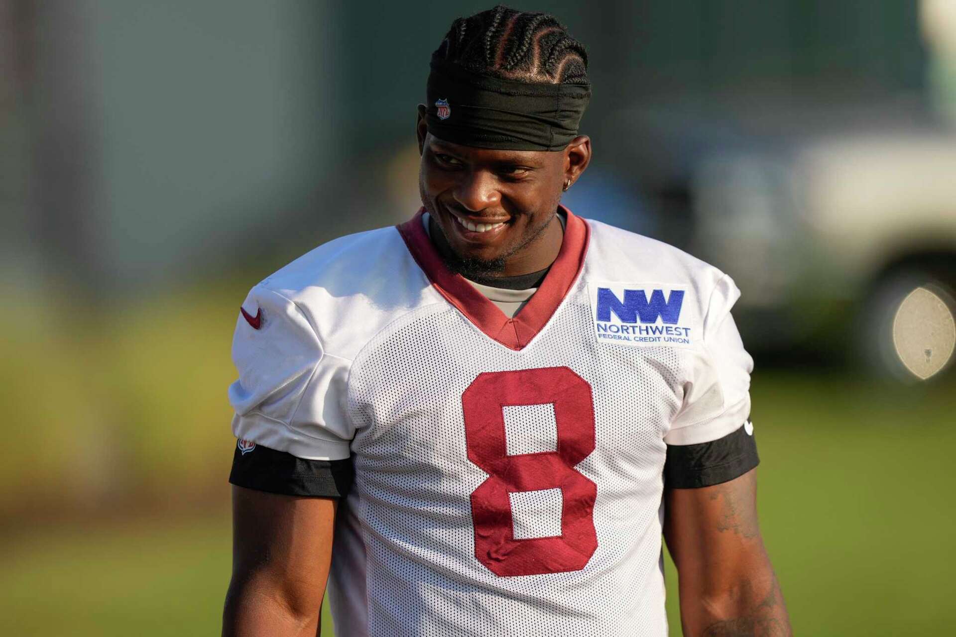 49ers add RB Brian Robinson from Commanders in trade for 2026 pick