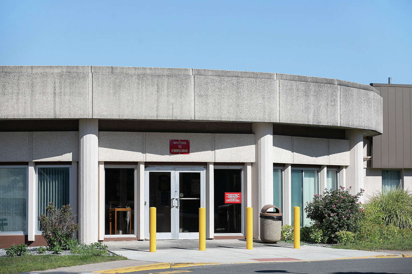 CT lawmakers seek changes at state-run hospital due to staffing issues