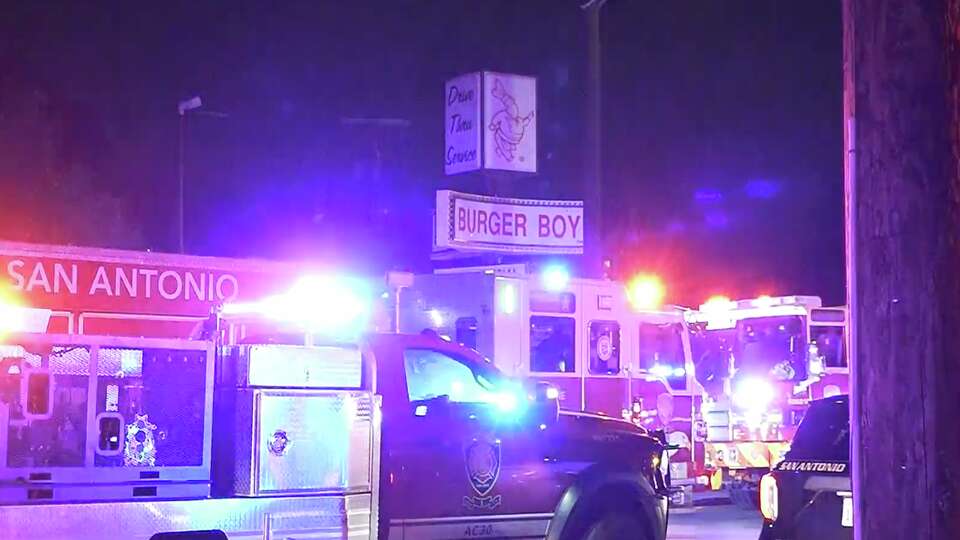 Late-night fire damages iconic S.A. burger joint, forces closure