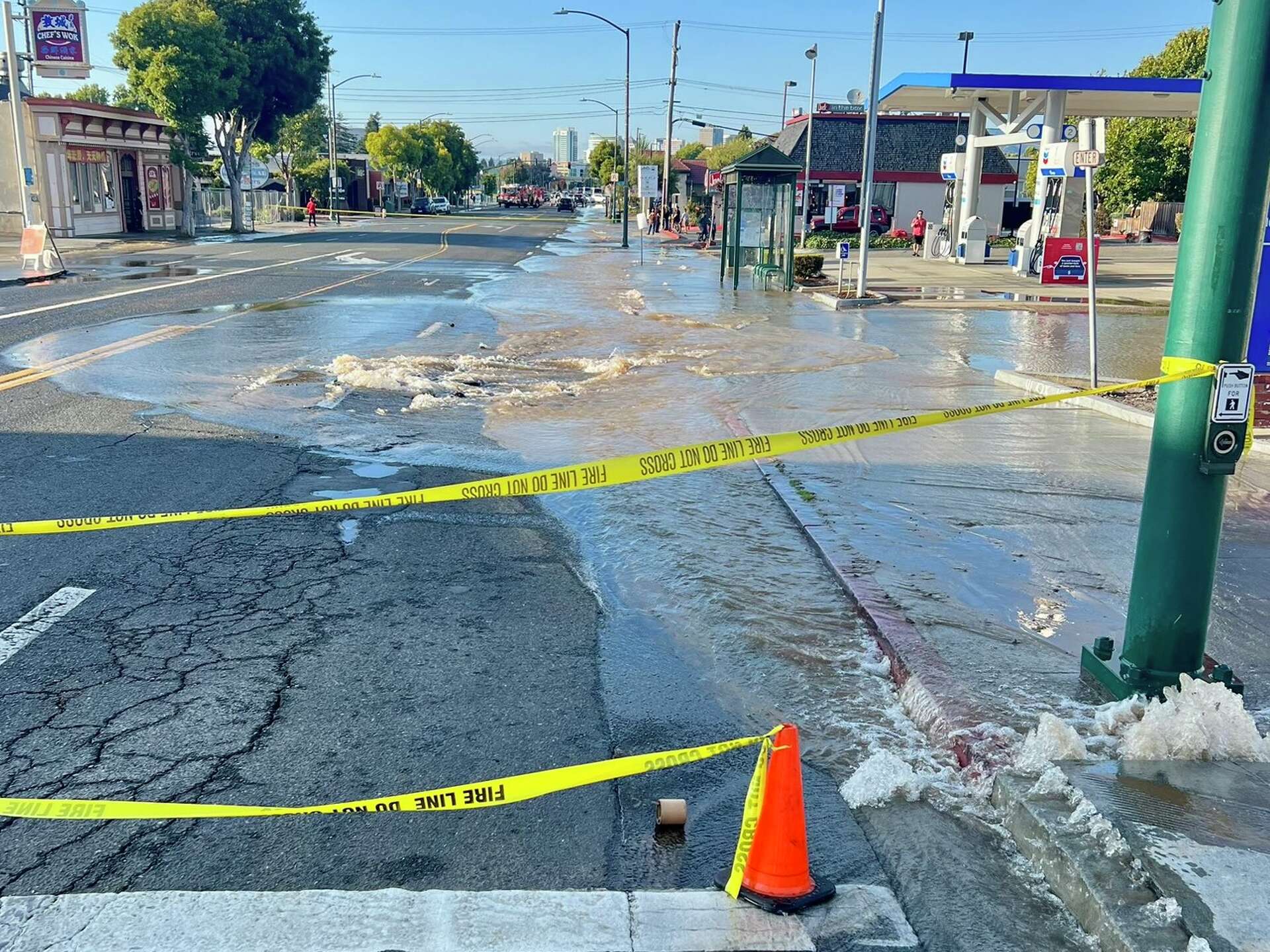 Water main break causes sinkholes in Alameda