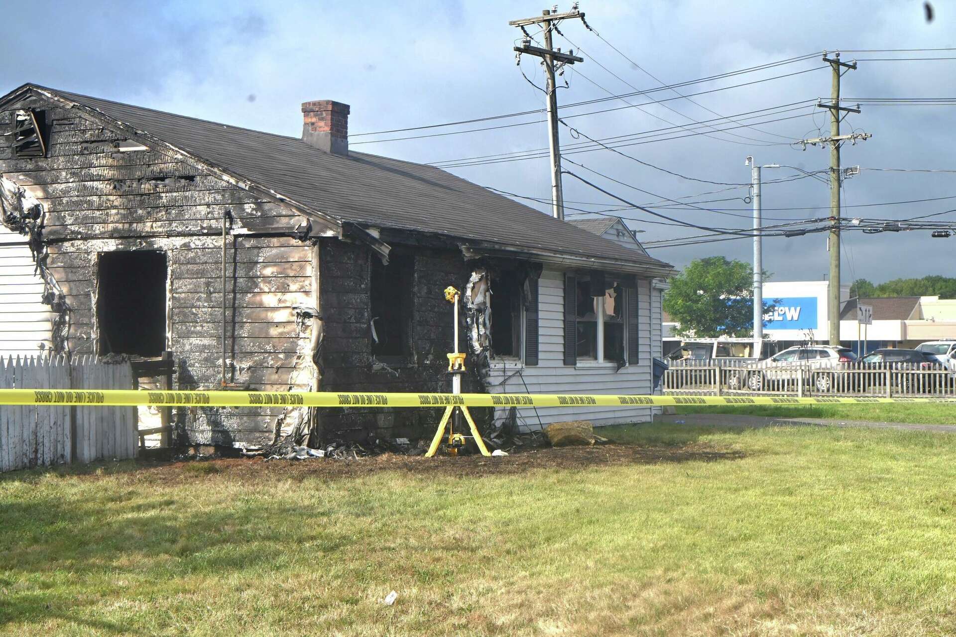 Person found dead in Southington house fire on Chaffee Lane: Officials