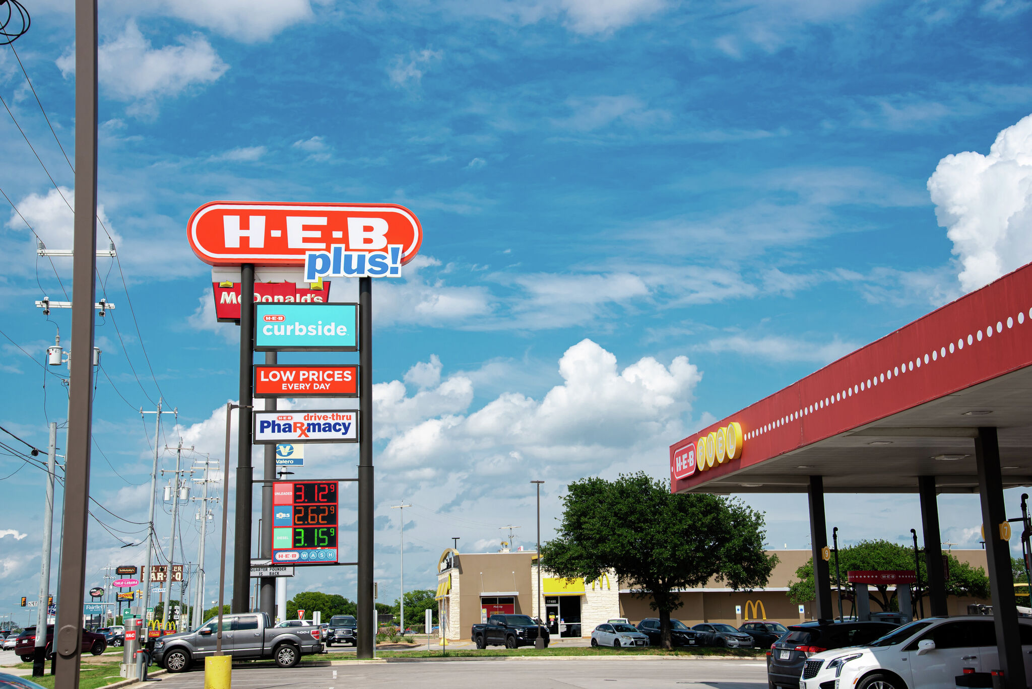 Concerns grow that EV chargers could take up parking at H-E-B stores