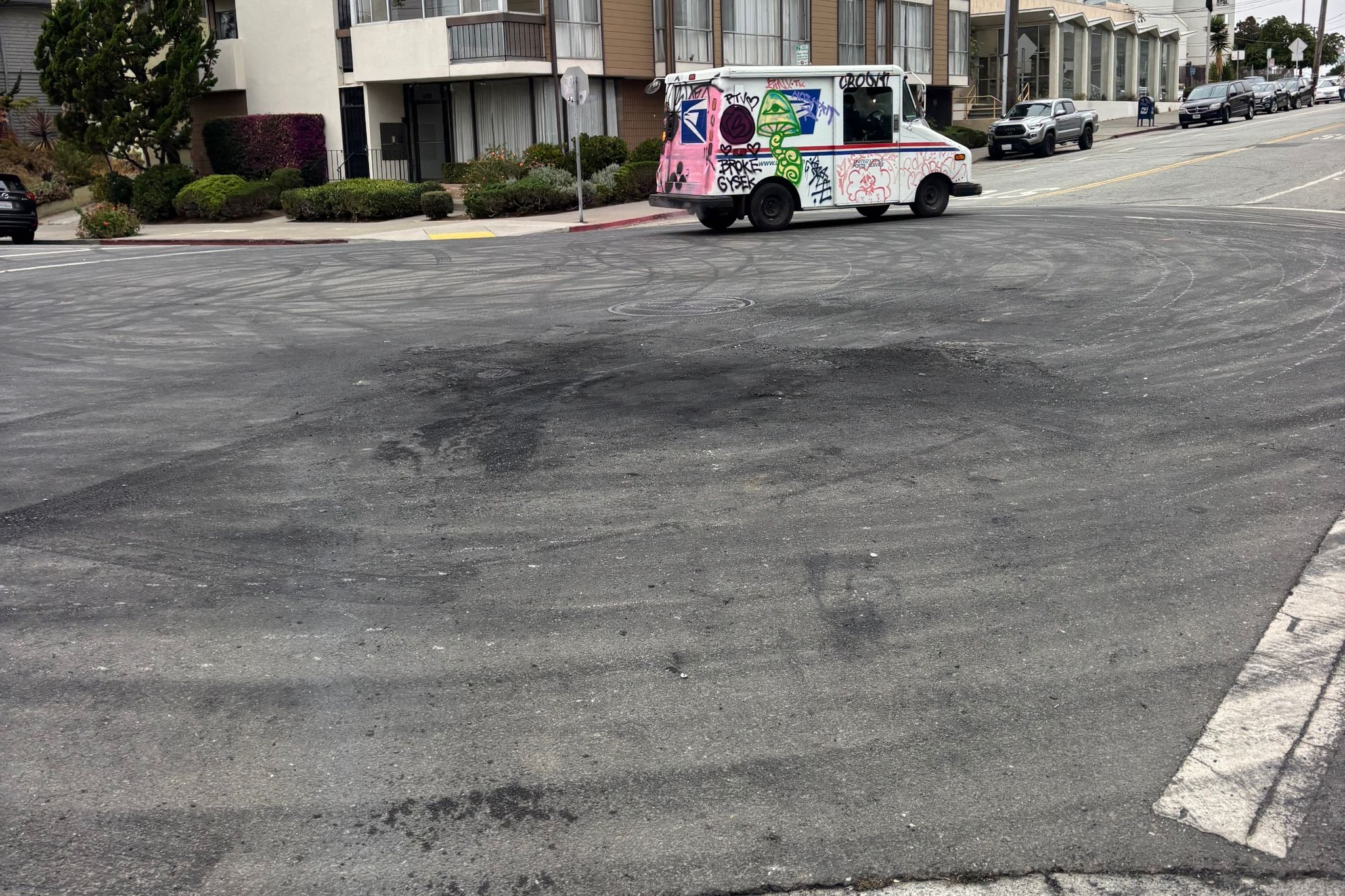 Oakland: Police Investigating Several Sideshows From Early Sunday Morning