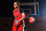 Aziz to IMG: Hakeem Olajuwon's son off to Florida for last HS season