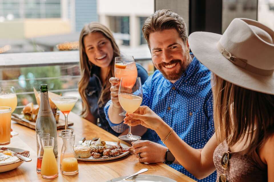 Labor Day weekend in Houston: Concerts, Astros and dining deals