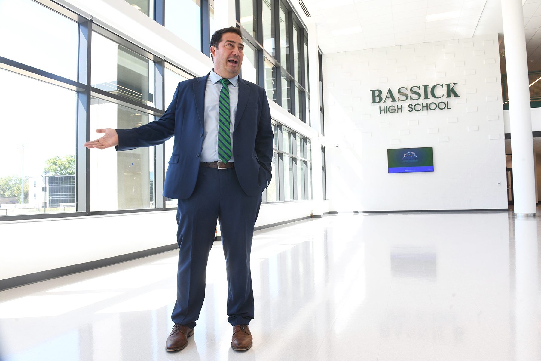 Bridgeport's new Bassick High School set to open on UB's campus