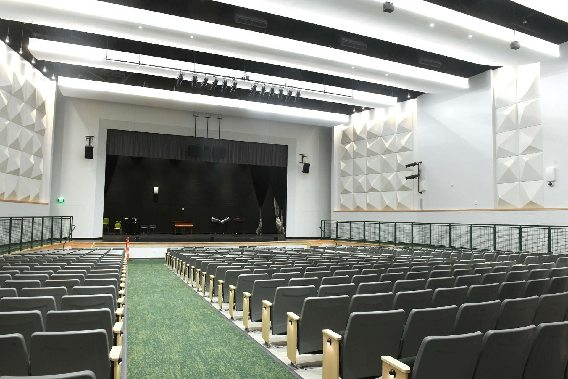 Bridgeport's new Bassick High School set to open on UB's campus