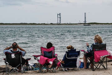 SpaceX completes first Starship payload deployment on flight 10