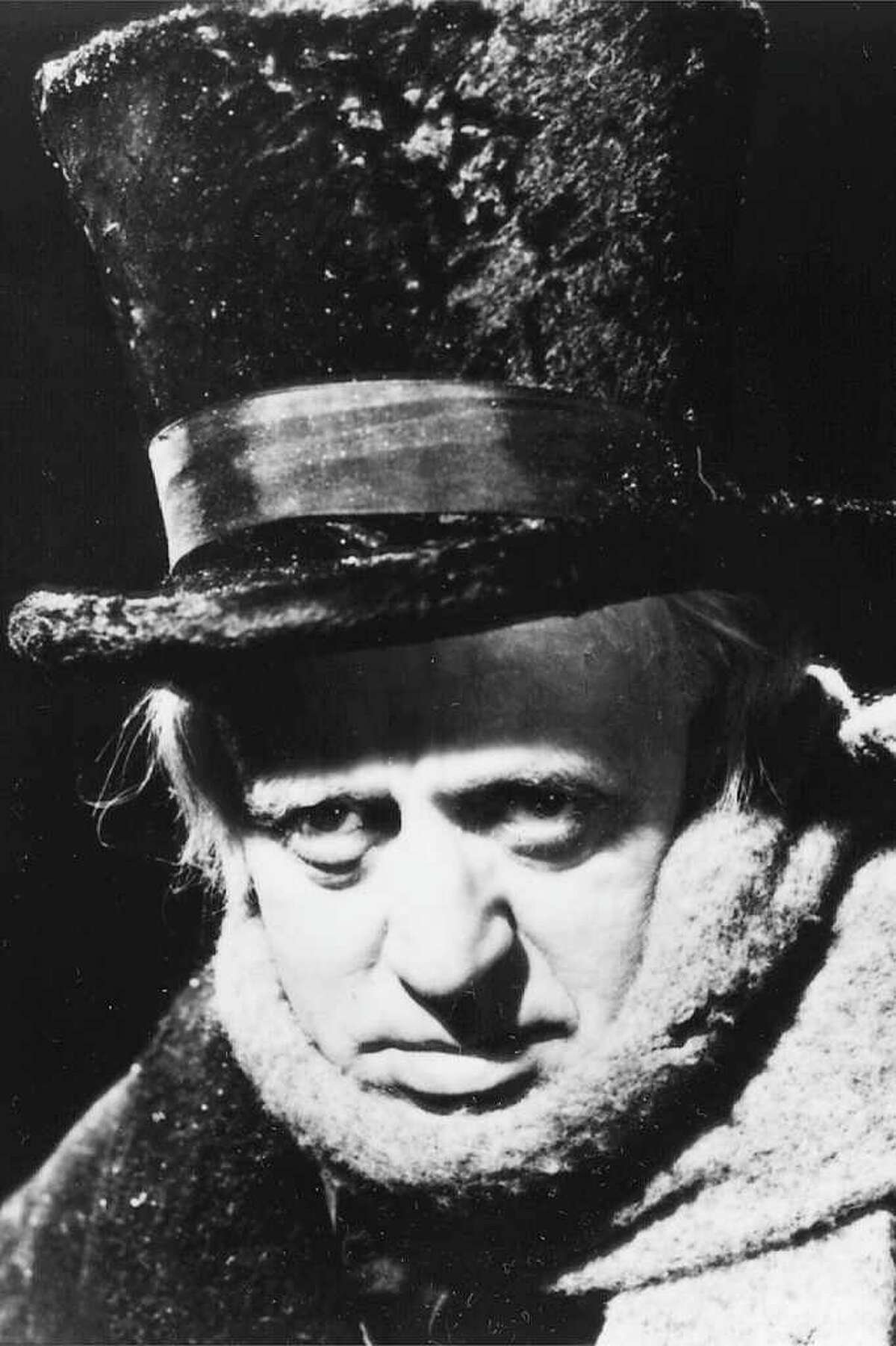 You listed your favorite holiday films, now it's time to vote