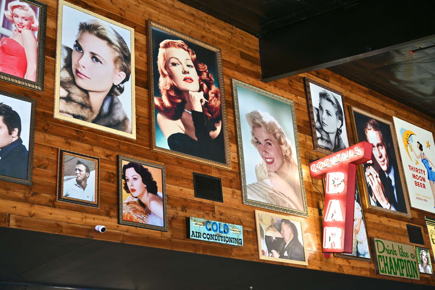 Houston's Kirby Ice House to debut Texas' longest bar