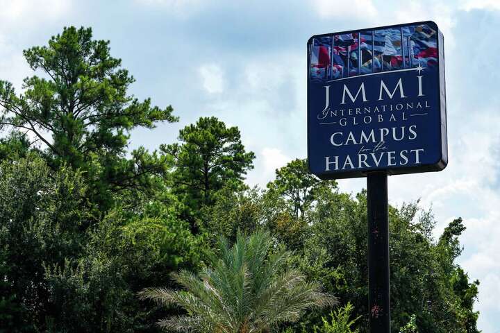 Details emerge in FBI arrest of Houston church leader David Taylor