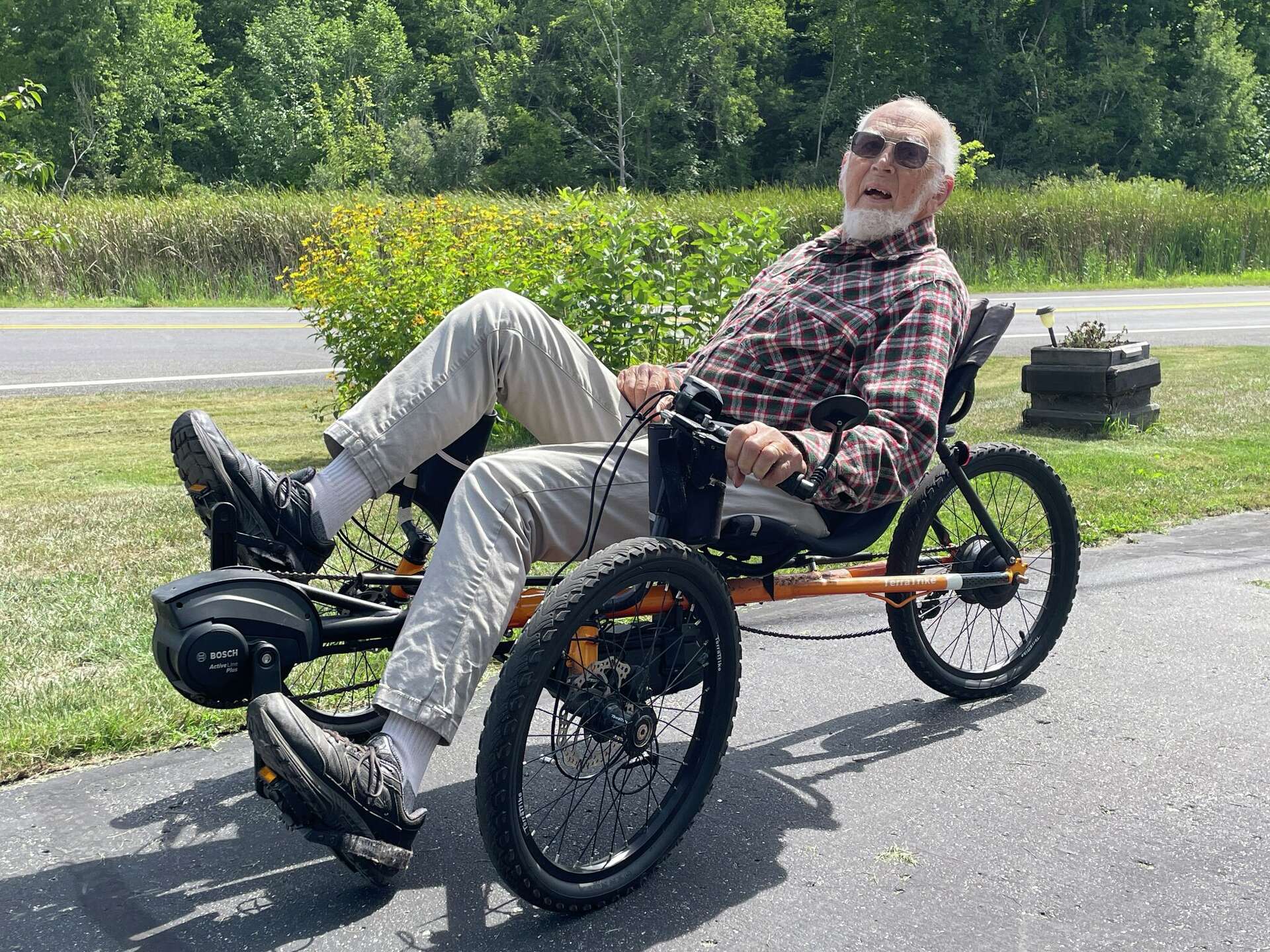 Longtime Big Rapids Michigan educator Gordon Mallett to turn 90