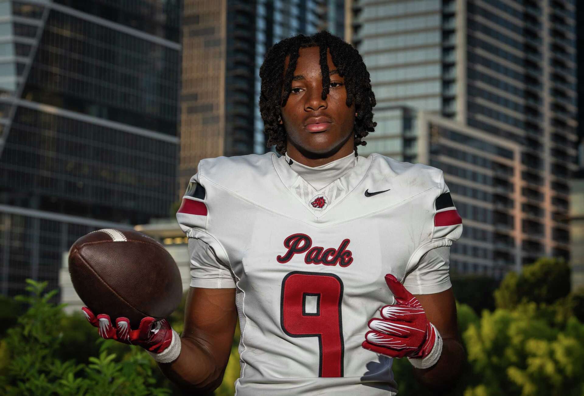 High school football recruiting: Central Texas' top 30 to watch