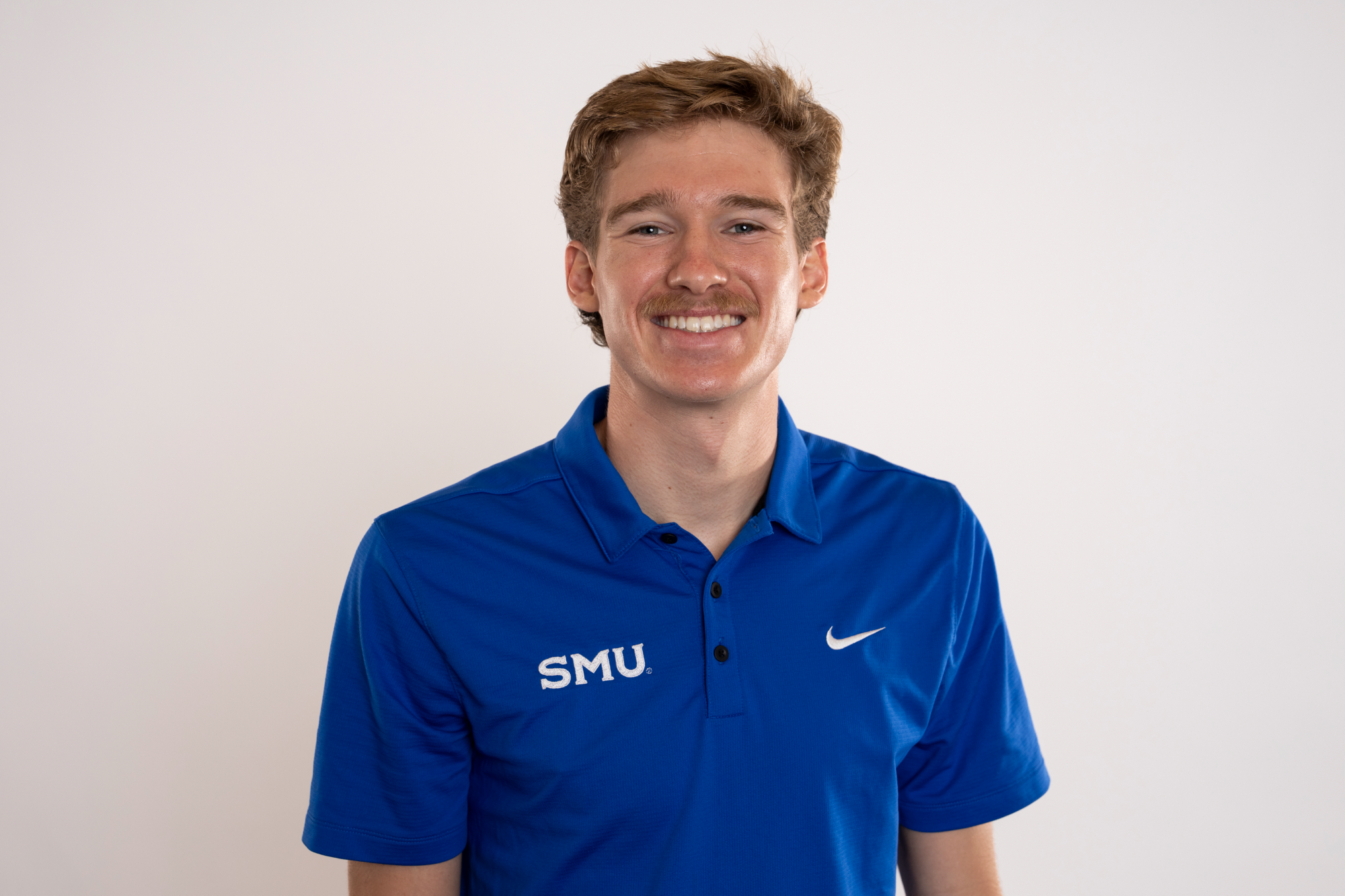 Still sporting his accidental buzz cut, Carlos Alcaraz wins easily at ...