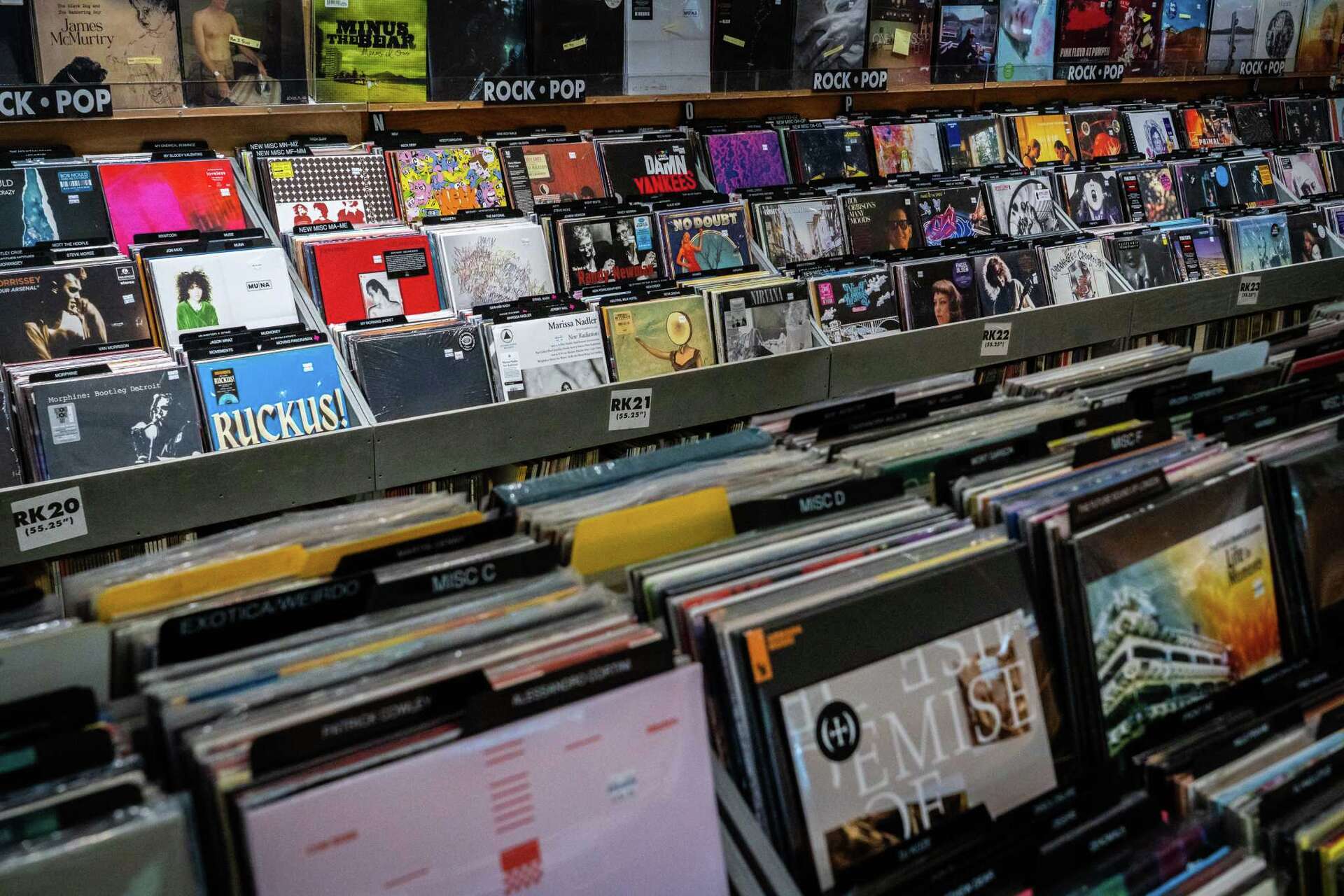 Austin’s Waterloo Records reopens with new bar, studio, live music