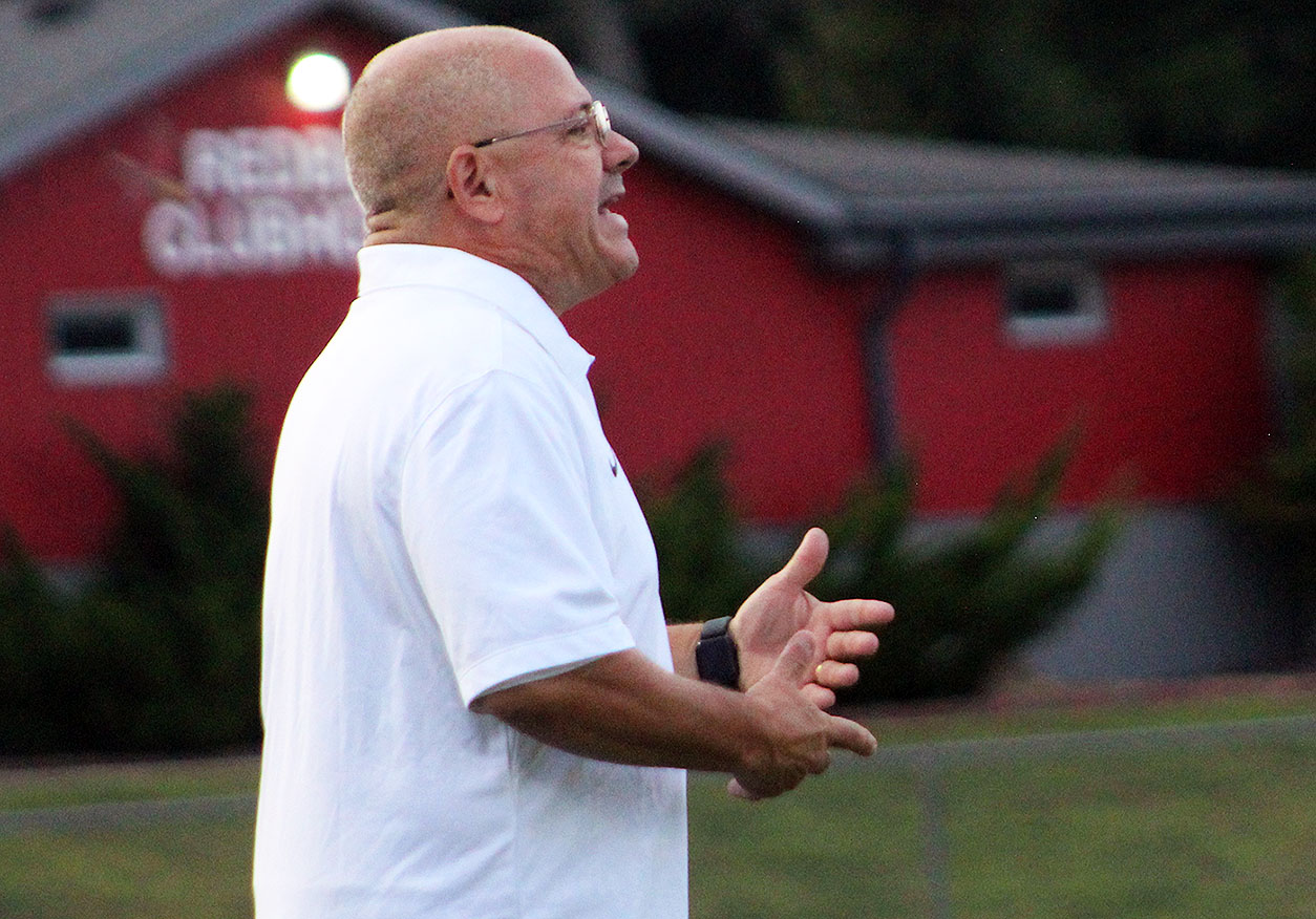 Collinsville beats Alton, Carlinville wins in OT in soccer playoffs