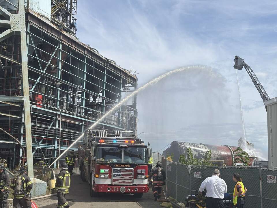 Fire breaks out at Bridgeport power plant during demolition