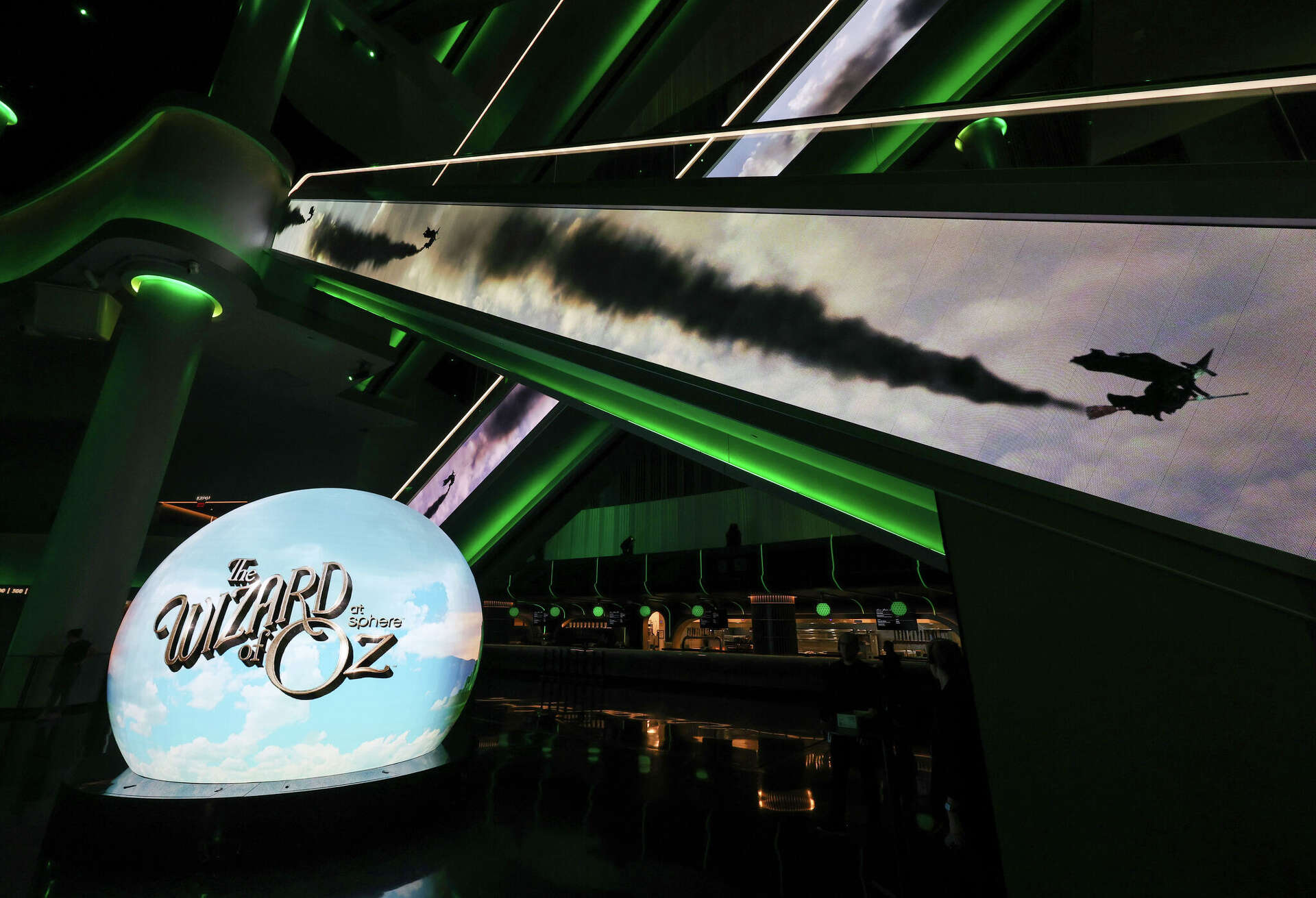 Judy Garland’s family approves of AI-enhanced ‘Wizard of Oz at Sphere’