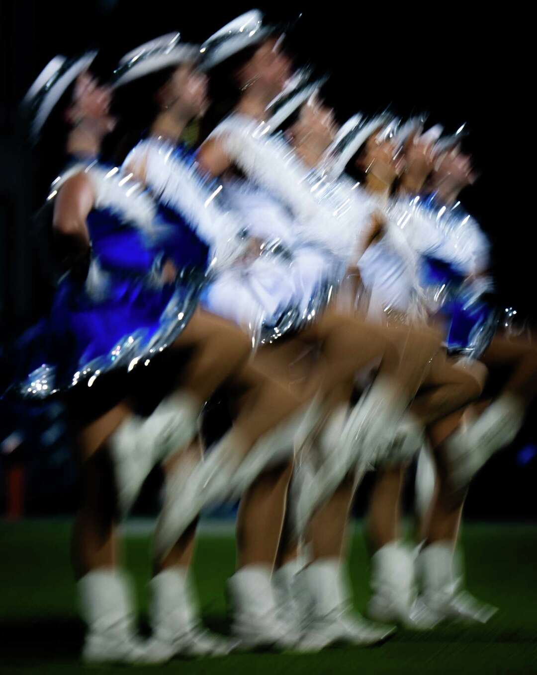 High school football: Anderson tops McCallum to begin 2025 season