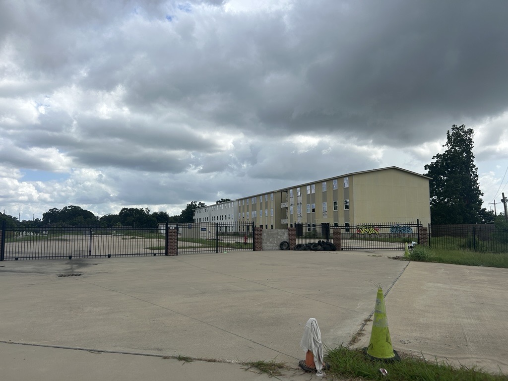 Apartment complex on West Cardinals Drive to be altered