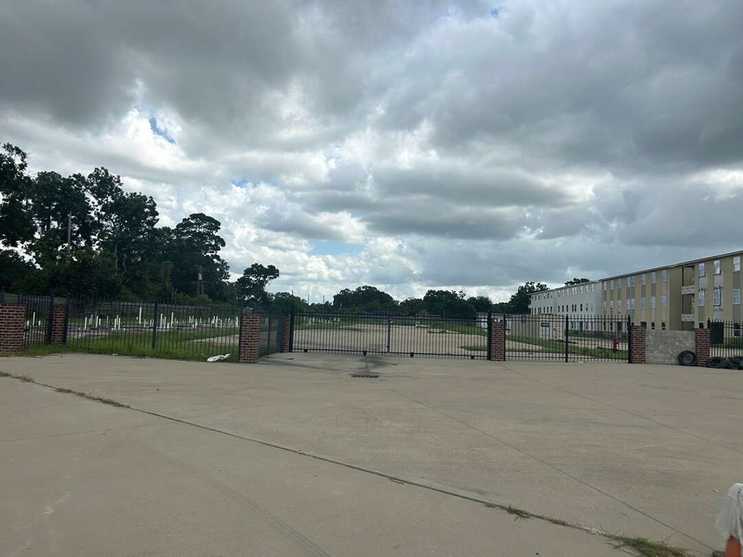 Apartment complex on West Cardinals Drive to be altered