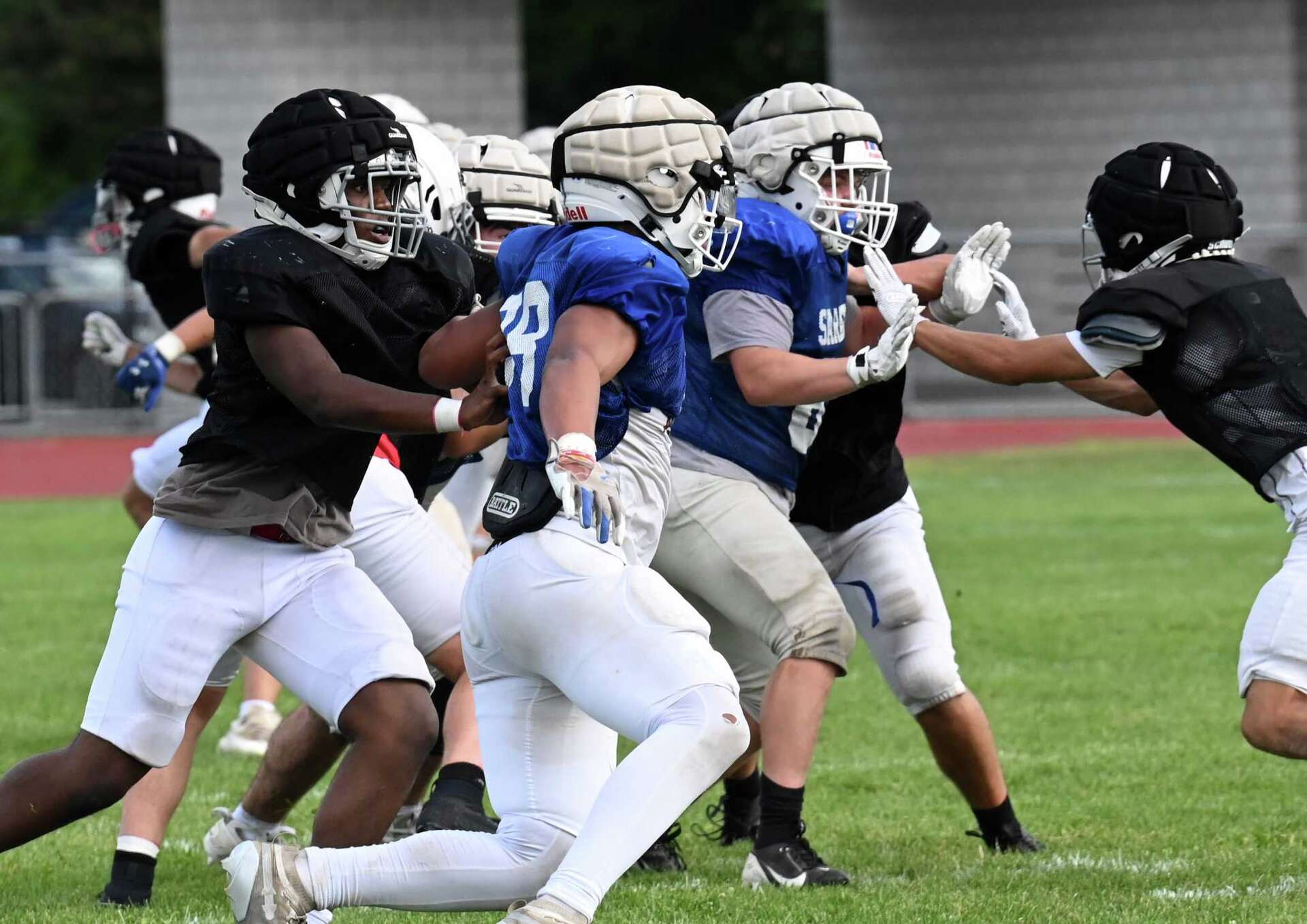 Saratoga Springs football led by standout sophomore Cam Toomey