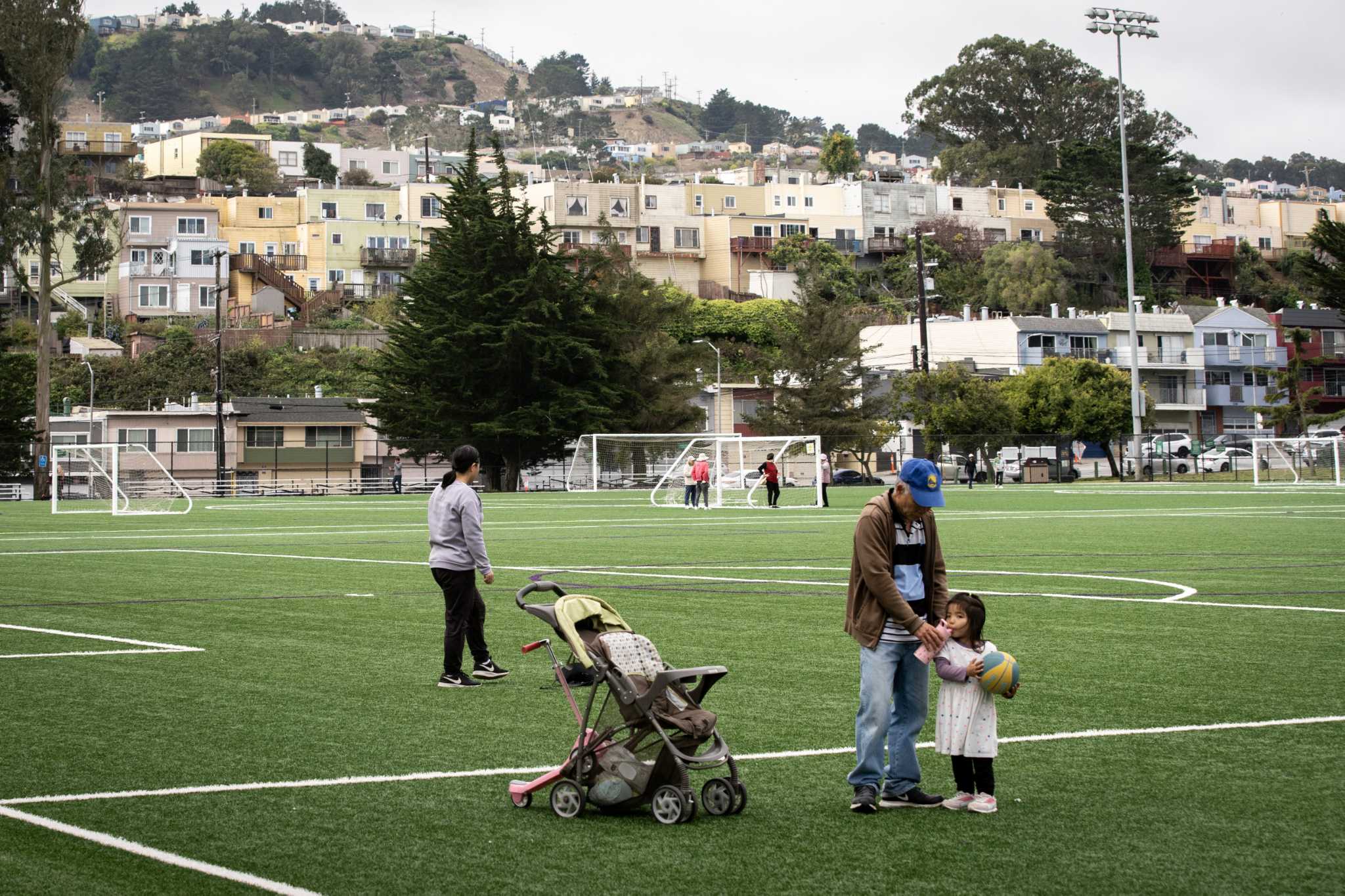 S.F. Giants’ $45M plan to modernize community ball fields stirs fight