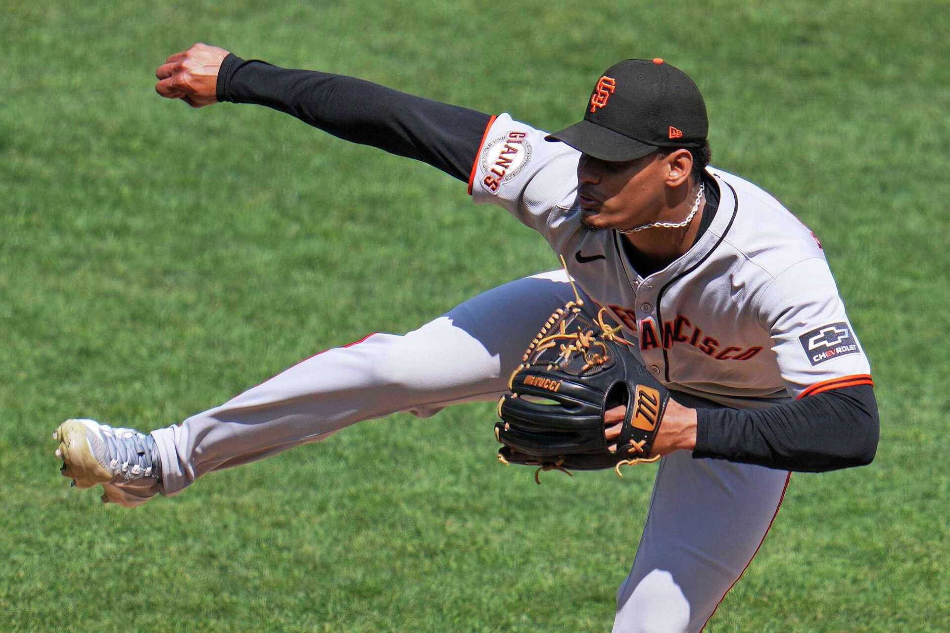 Giants reliever Randy Rodriguez recommended for Tommy John surgery