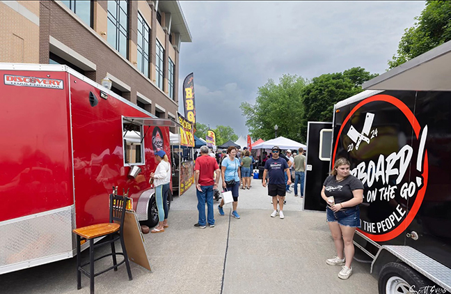 Overboard Food Truck plans big fall with new menu