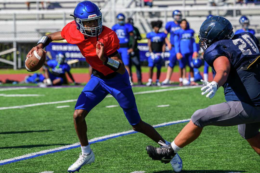 Albany High football aiming for first playoff appearance since 2004