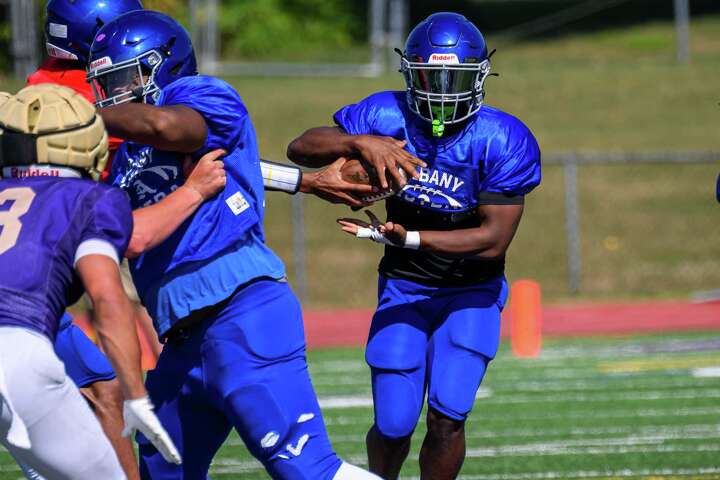 Albany High football aiming for first playoff appearance since 2004