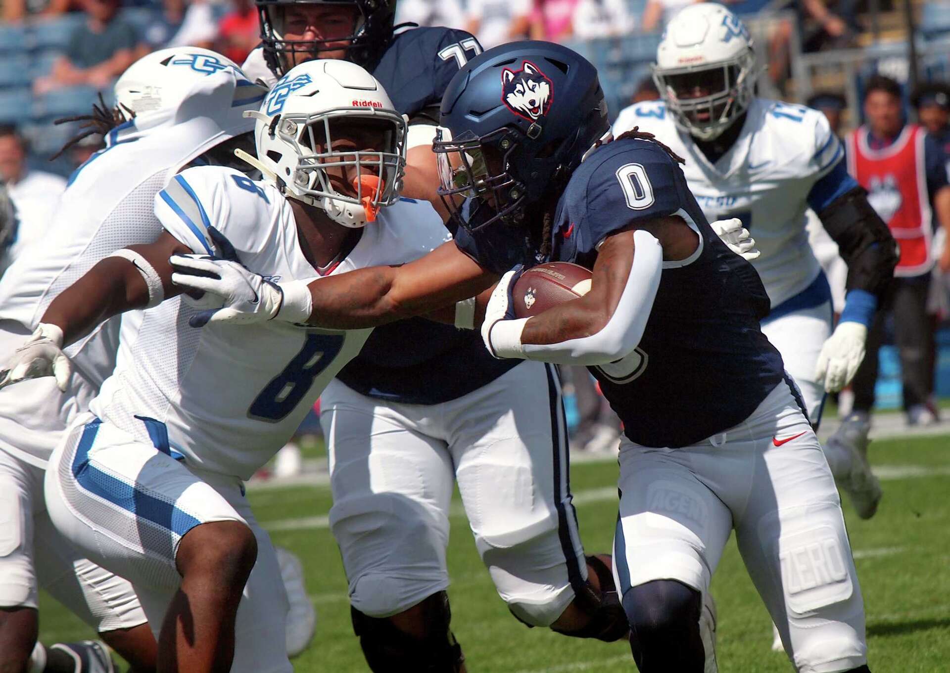 UConn football loses RB Cam Edwards to Michigan State
