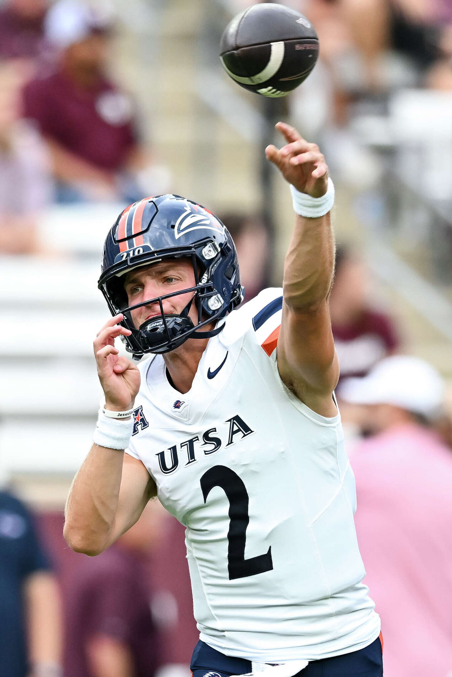 Adon Shuler ejected from Notre Dame vs Texas A&M for targeting