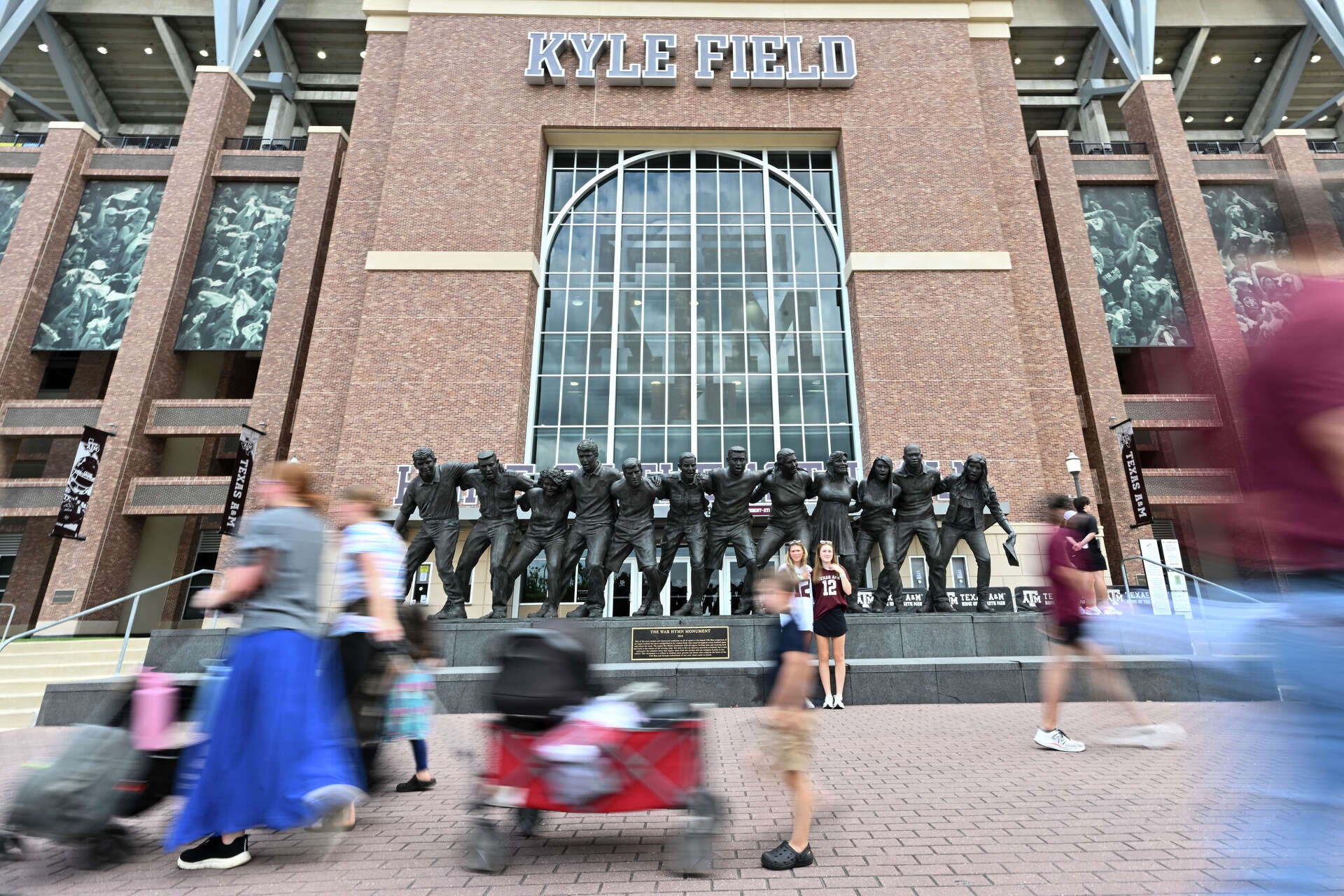 Adon Shuler ejected from Notre Dame vs Texas A&M for targeting