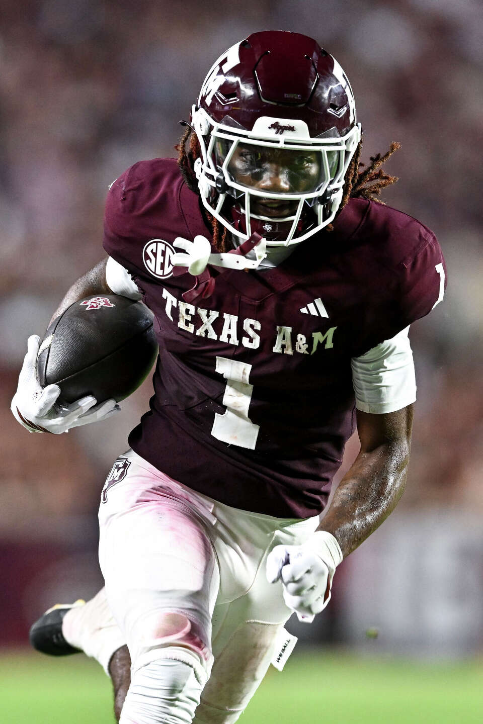 Week 1 grades: Texas A&M football's WRs shine, DL struggles vs UTSA