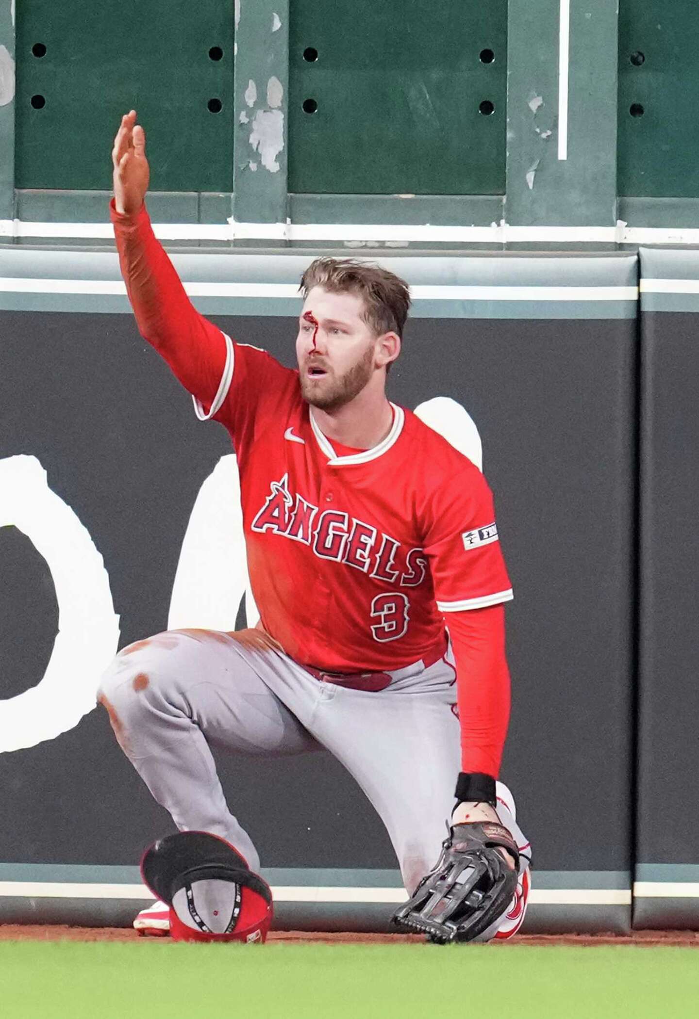 Angels' Taylor Ward carted off after hitting scoreboard face-first