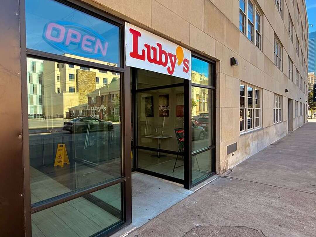 New Luby's 'café' now open in downtown Austin