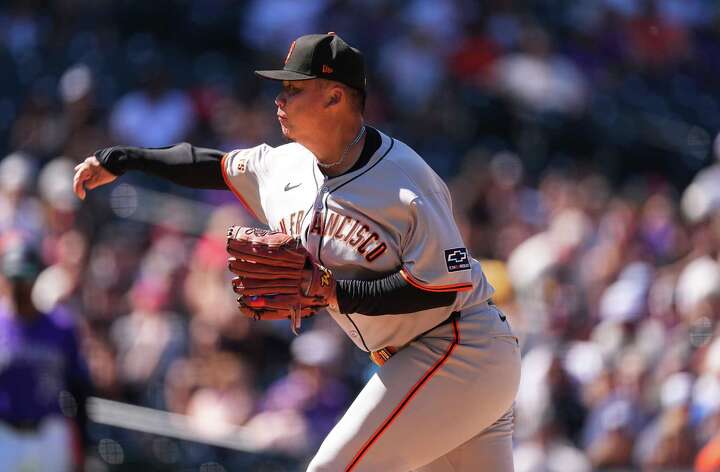 Giants return to .500, rookie Drew Gilbert swings hot bat for offense