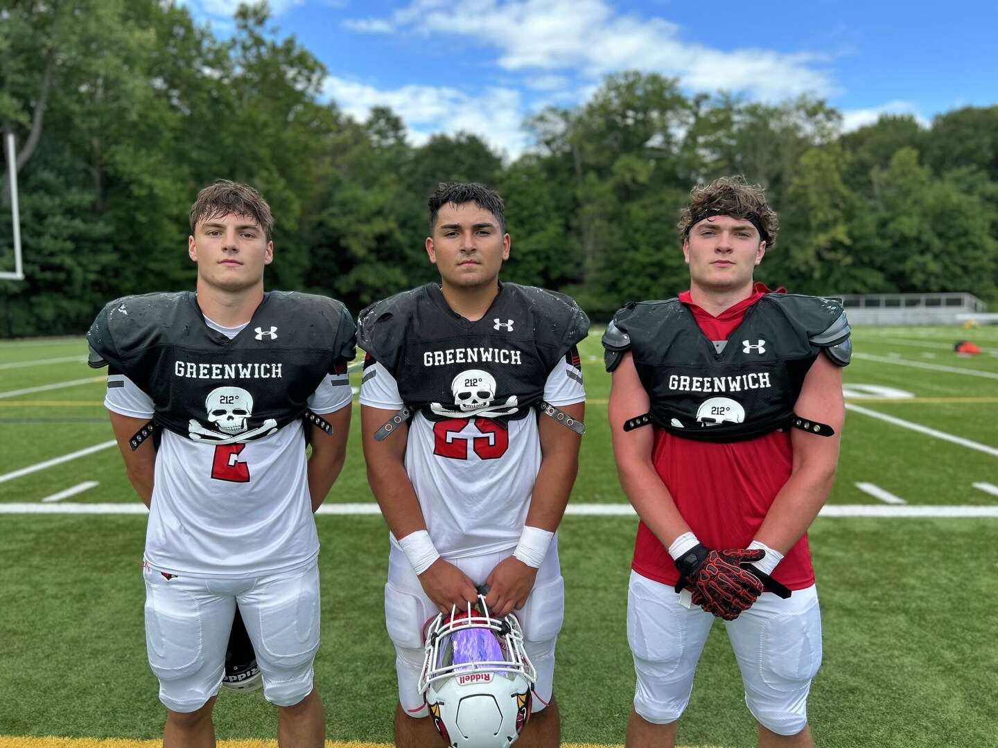 Greenwich football team's defense is anchored by 3 veteran linebackers