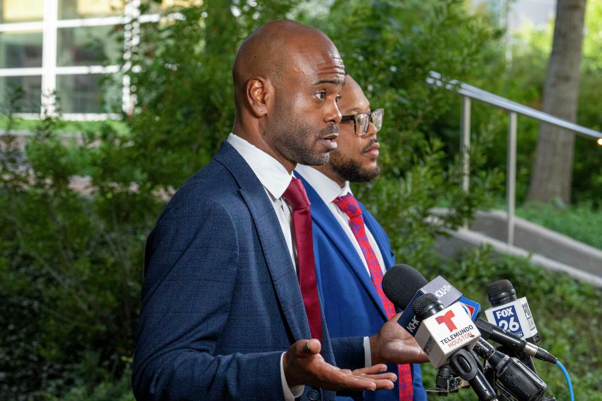 Houston defense lawyer's drug-laced paper charges dismissed