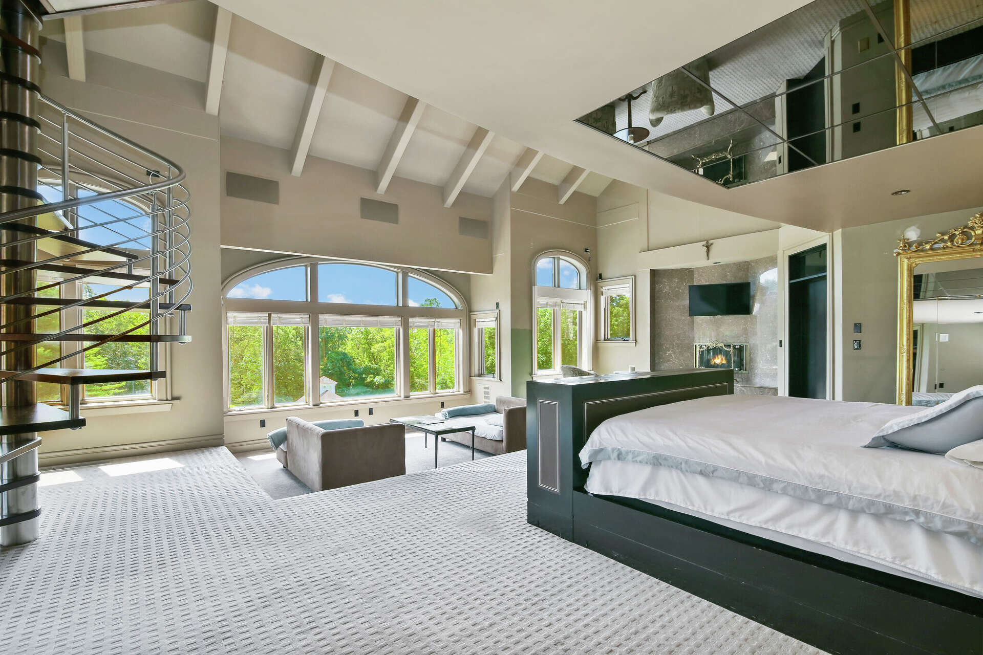 CT mansion, owned by 50 Cent and Mike Tyson, is up for sale