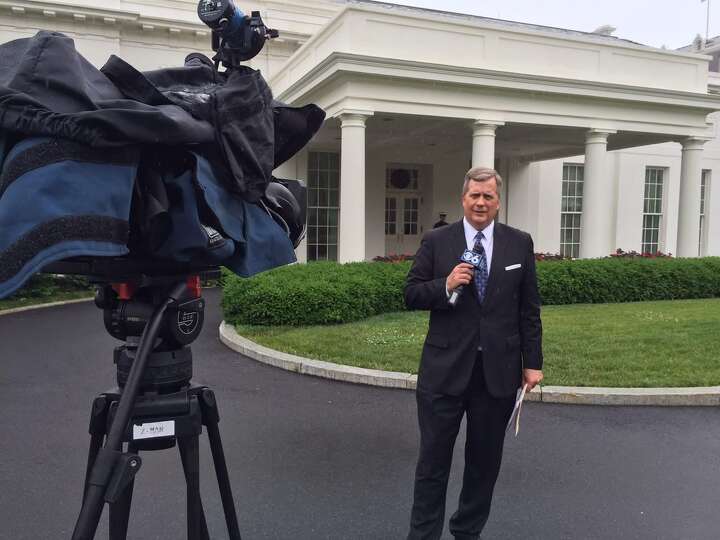 CBS6 anchor Greg Floyd announces retirement