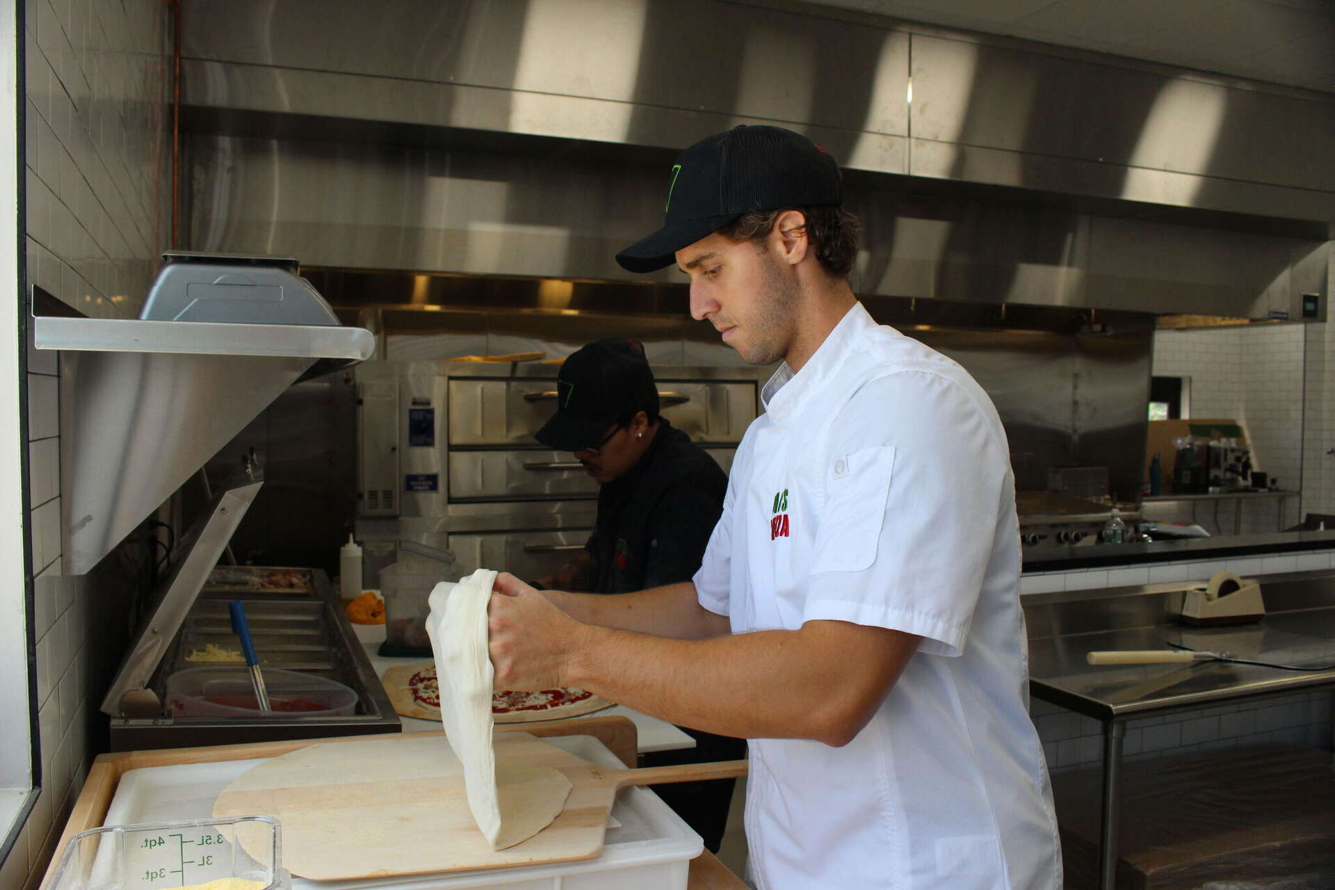29-year-old opens Pat's Apizza from North Haven gas station