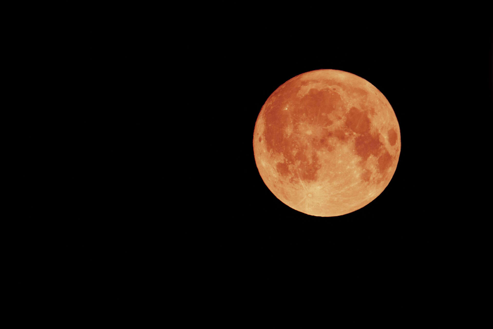 When is the September 2025 full moon? When to see the corn moon.