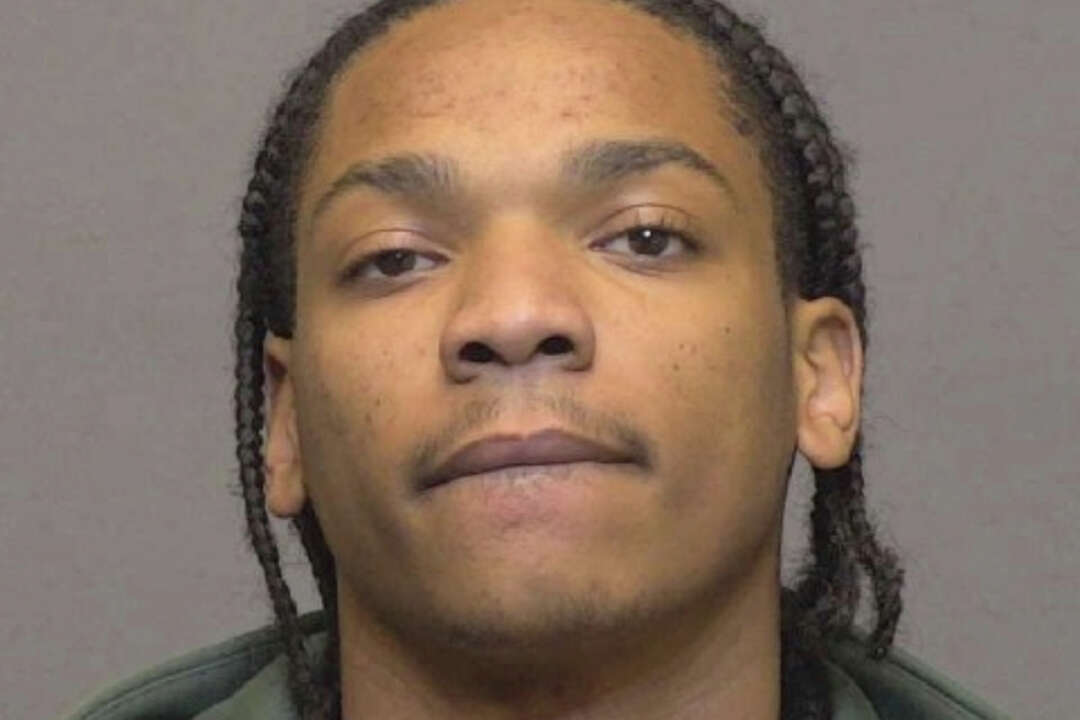 Hamden resident charged in shooting linked to larger group: Warrant