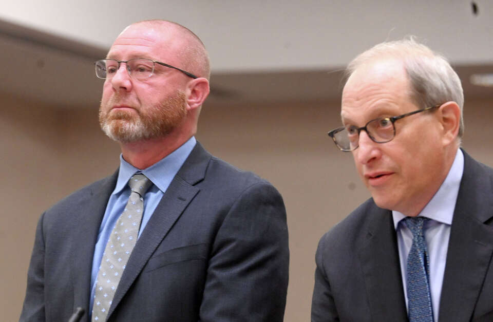 Ex-CT trooper accused of spitting in YouTuber's face seeks probation