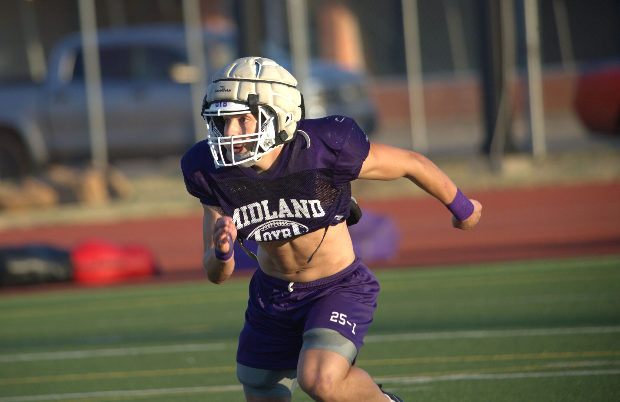 Jojo Lievens poised for big year as no. 10 with Midland High football