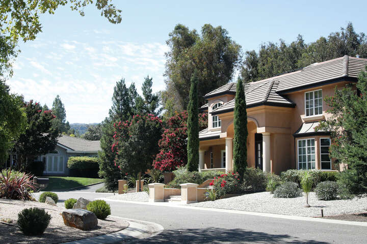 Bay Area cities top ranking of California’s richest suburbs